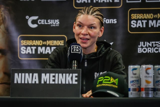 Debüt über zwölf Runden: Boxerin Meinke strebt nach WM-Titel