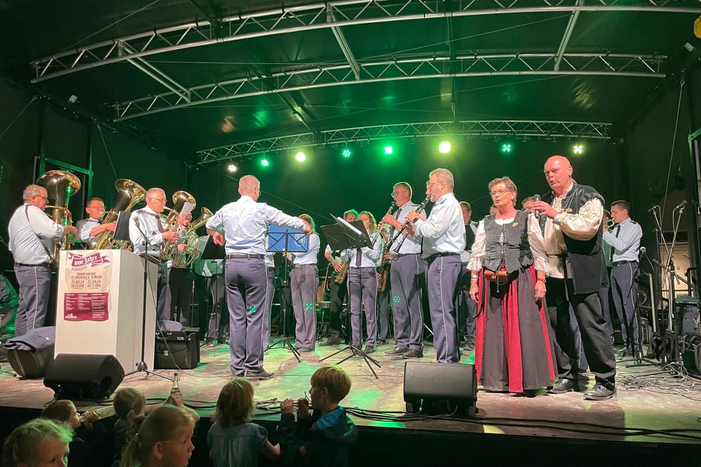 1000 Jahre Kirchborchen: Impressionen von den Feierlichkeiten zum ...