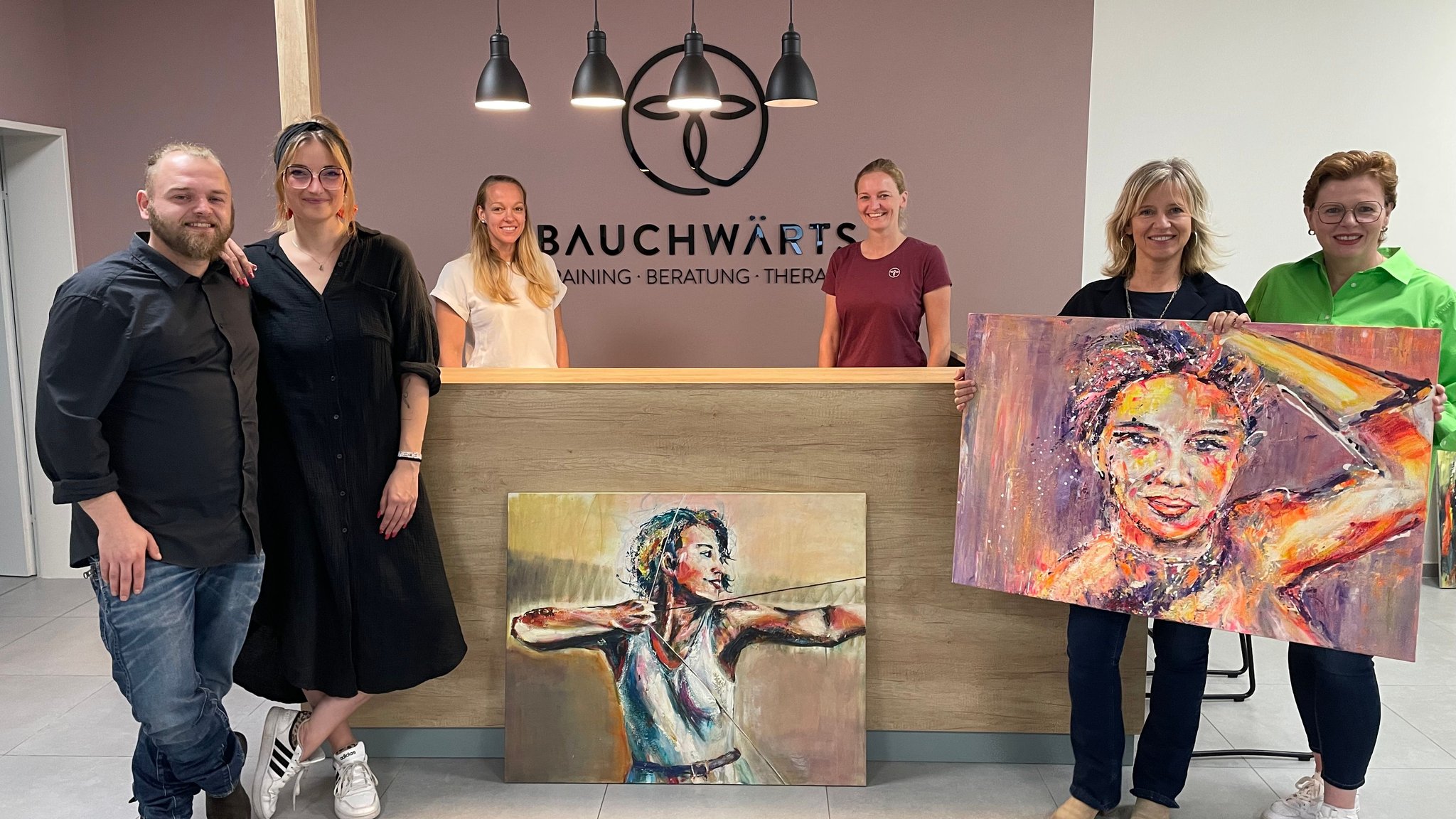 Paderborn: Claudia Allroggen zeigt starke Frauen in einer Ausstellung