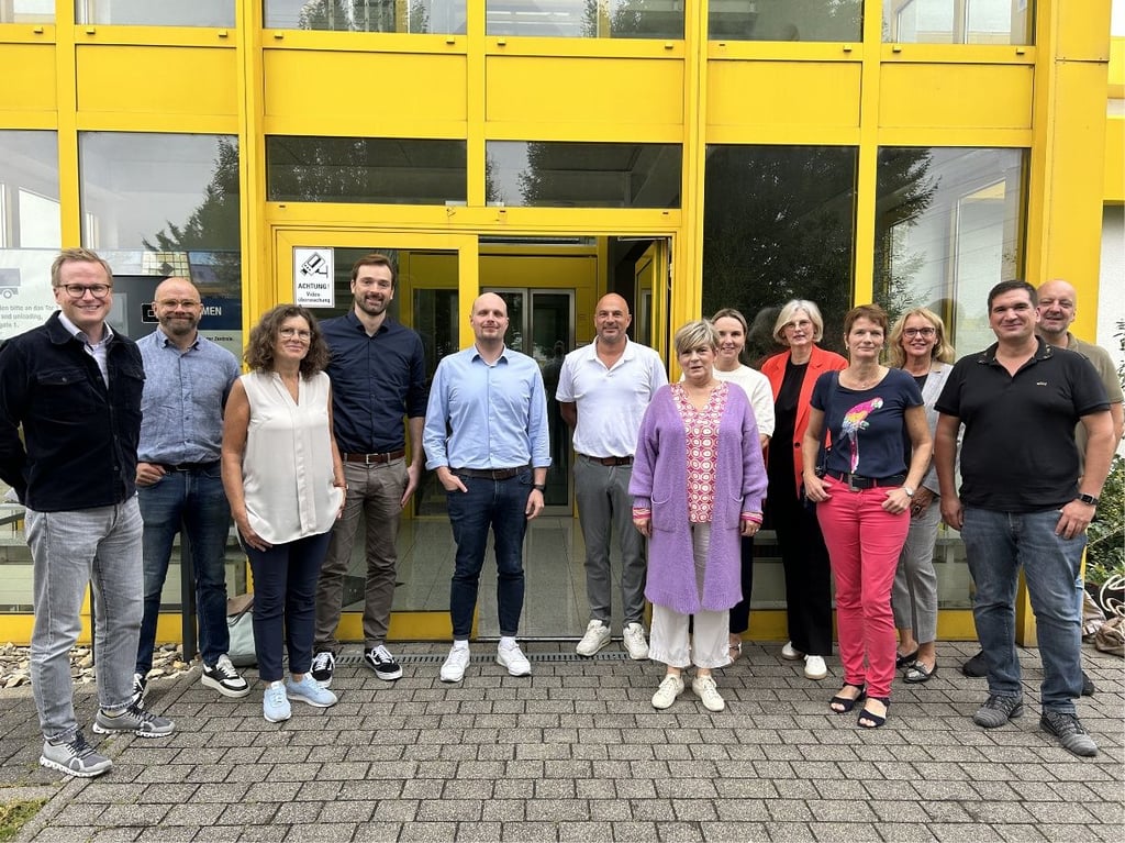 Büren: Schulleiter informieren sich bei BHK Kottmann