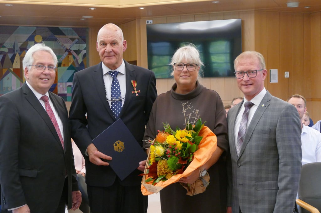 Enger: Thomas Güttler erhält Bundesverdienstkreuz
