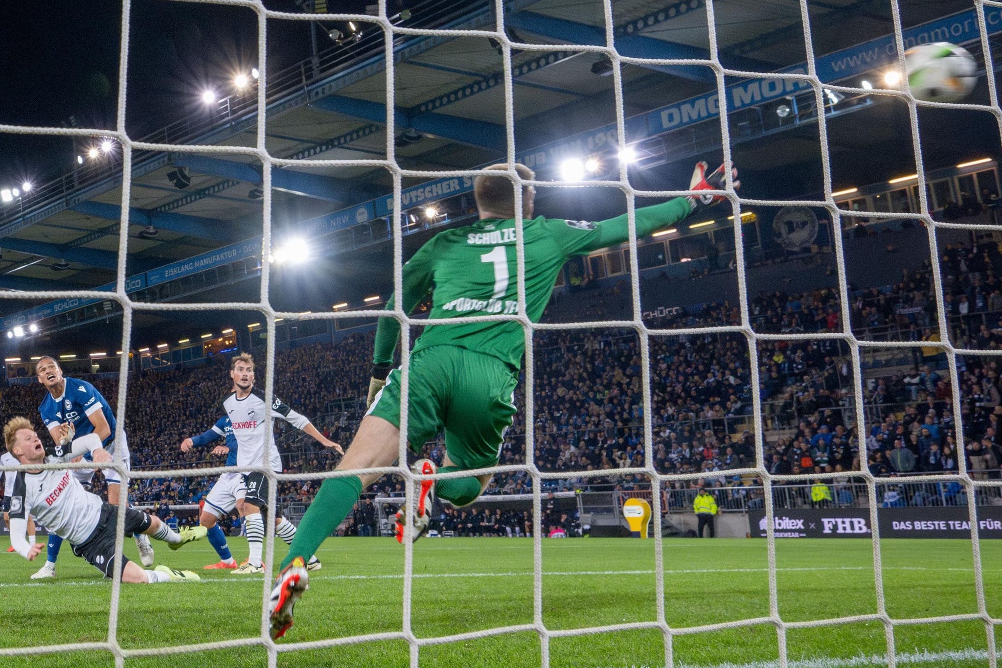 Arminia Bielefeld gegen SC Verl: Sieg in der Nachspielzeit