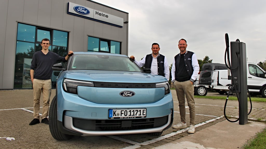 Steinheim-Bergheim: Ford Heine eröffnet Transit-Center