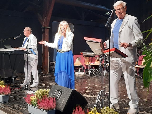 Oktoberwoche Warburg: Schlager-Fans reisen mit dem „Fernando Express“