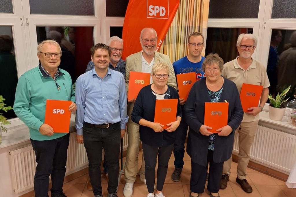 Beverungen: SPD ehrt langjährige Mitglieder