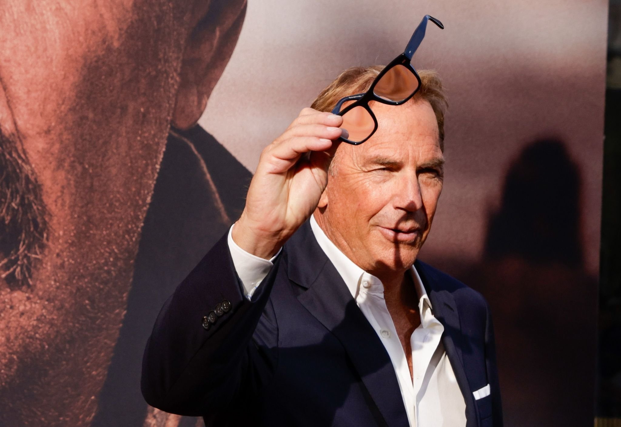 Kevin Costner bekommt Bambi