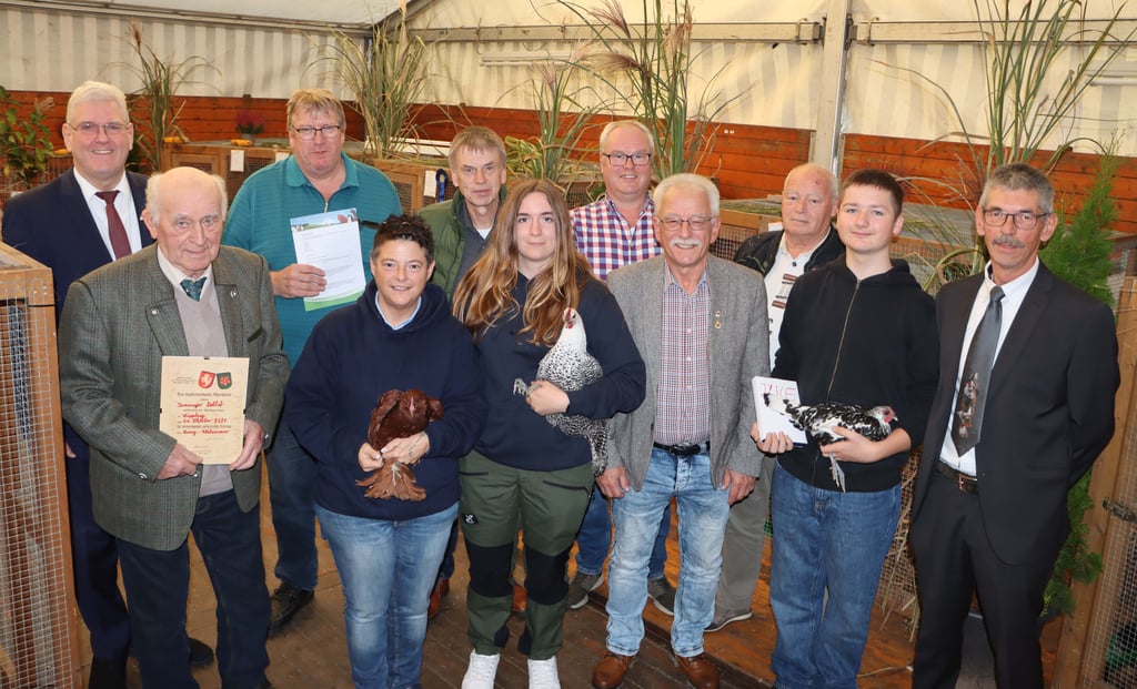 Delbrück: 16 Züchter stellen bei Rassegeflügelschau in Lippling aus