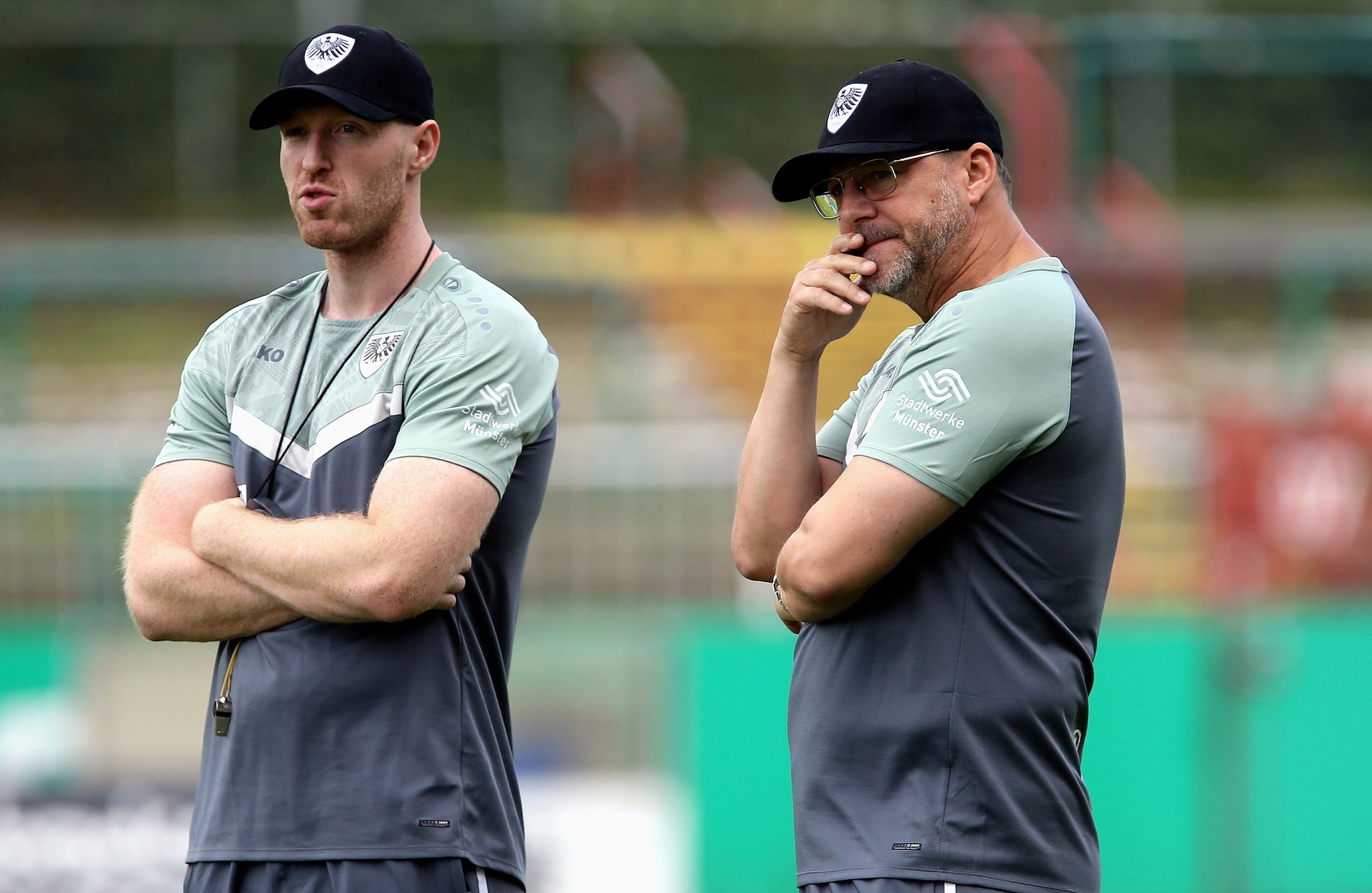 „Beobachtende Rolle“: Wie arbeitet eigentlich Co-Trainer Louis Cordes?