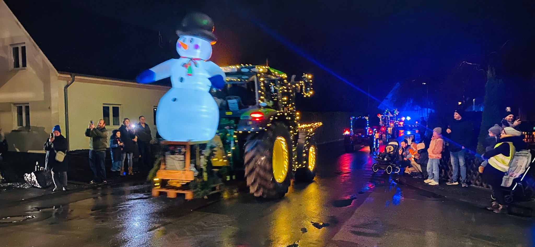 Halle: Lichterfahrt der Landwirte durch Bokel und Hörste