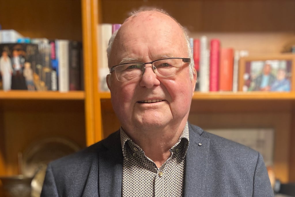 Lübbecke: Ehemaliger VHS-Leiter Dirk Möllering wird 80 Jahre alt