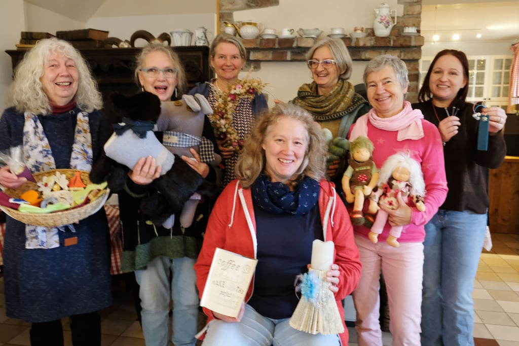 Hiddenhausen: Kreativ sein am Sonntagnachmittag im Café