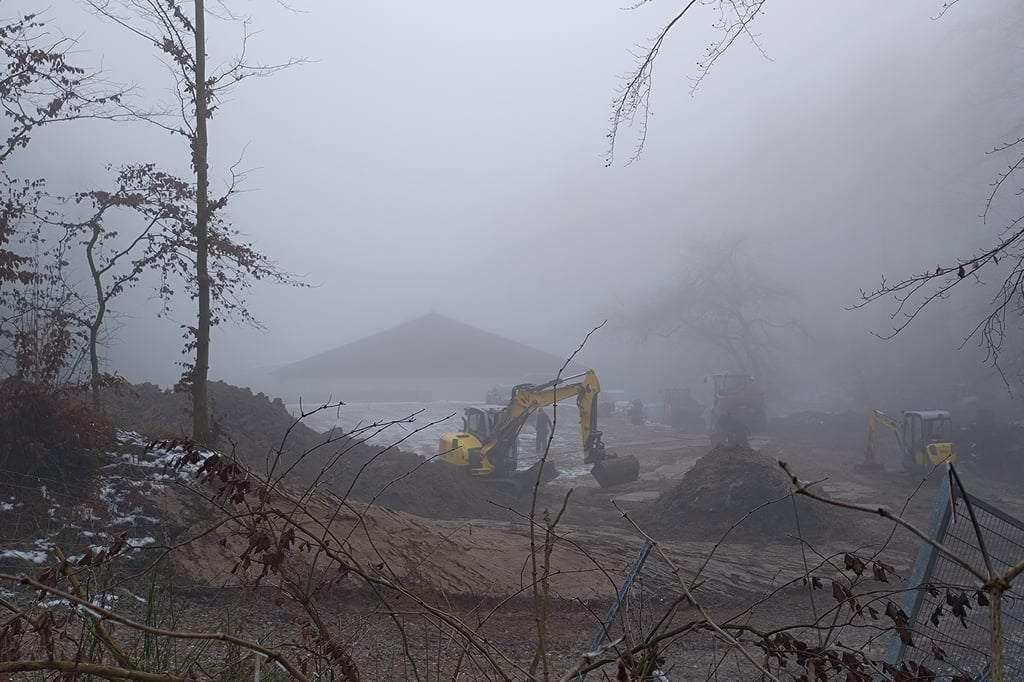 Werther: Wieder sind Bagger an der Reitanlage in Isingdorf im Einsatz