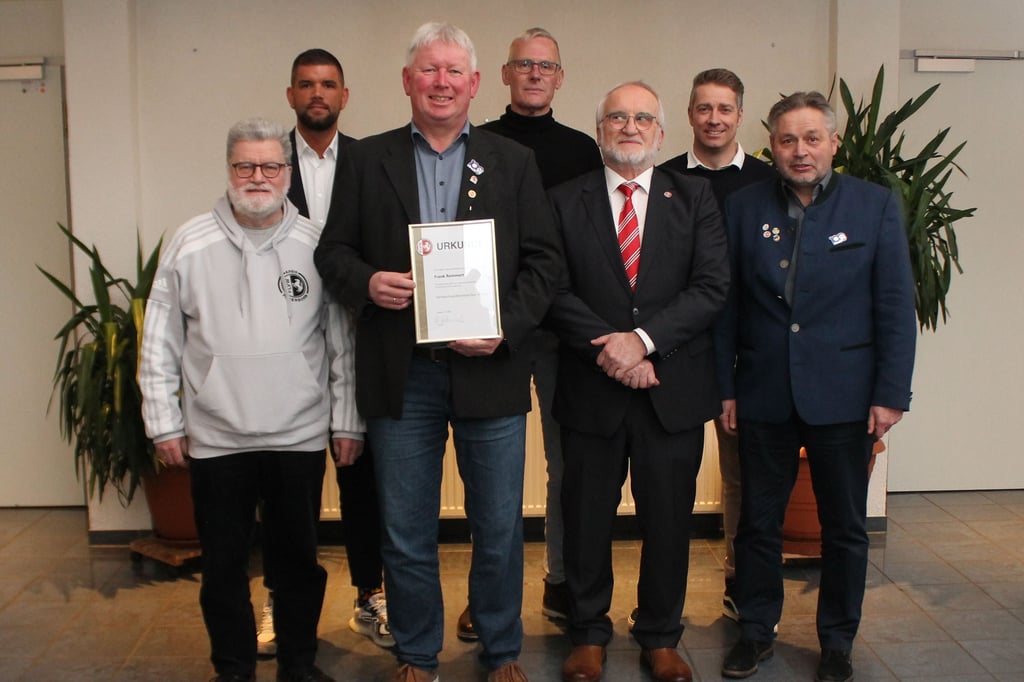 SuS Boke: hohe Auszeichnung für Frank Remmert