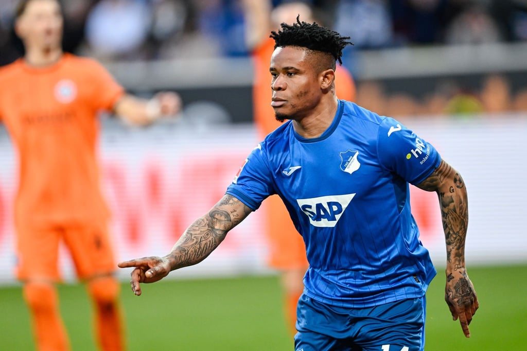 Hoffenheim holt Punkt gegen Frankfurt Hoffenheim holt Punkt gegen Frankfurt