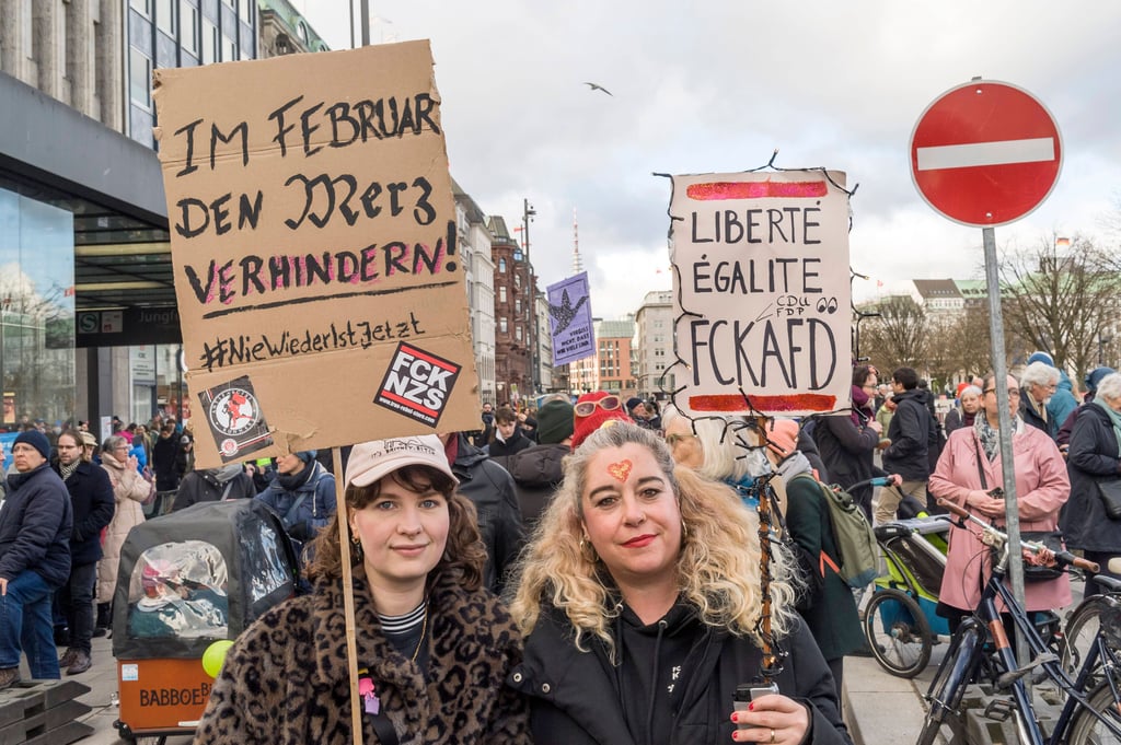 Merz-CDU am Pranger: die Demos "Gegen Rechts" und der Kampf um die ...