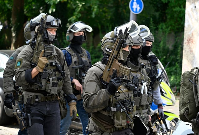 SEK-Einsätze an 17 falschen Wohnungen in fünf Jahren