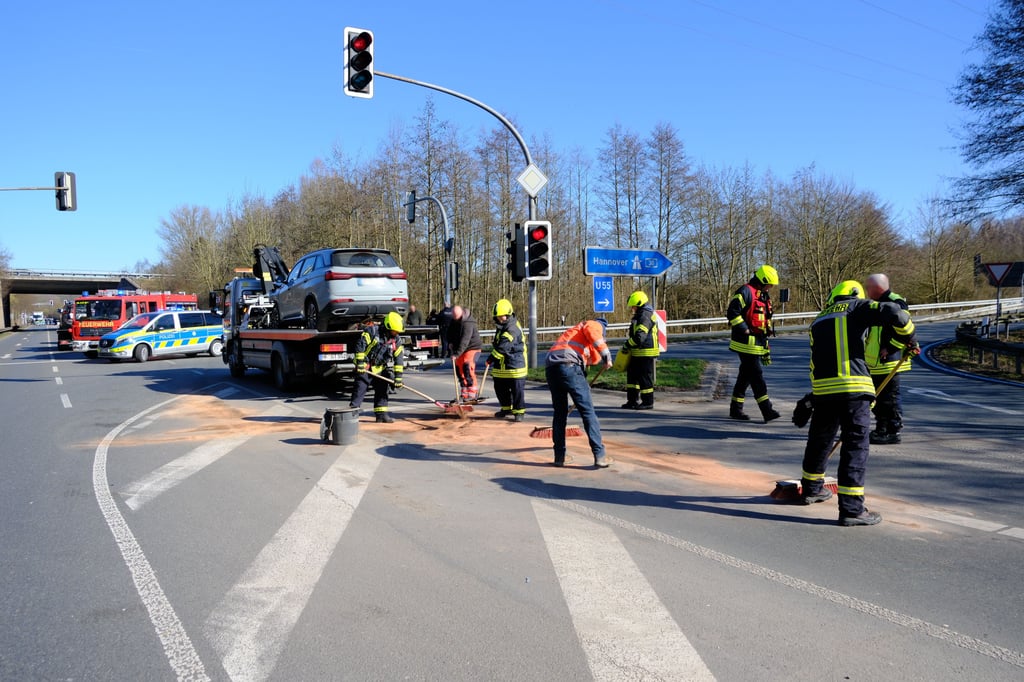 Kirchlengern: Unfall an A30-Auffahrt legt Ostring lahm