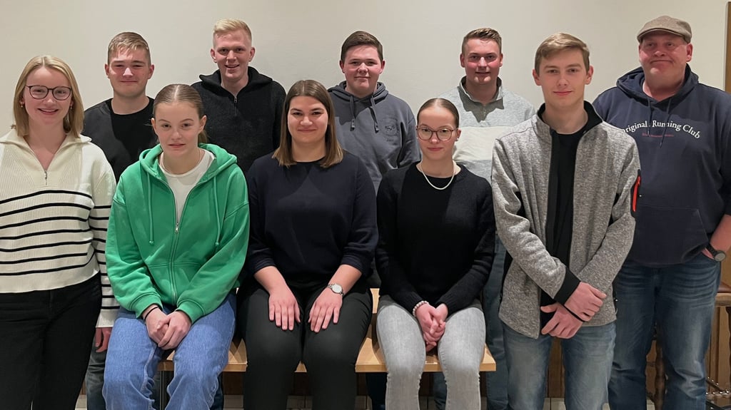 Landjugendliche präsentieren plattdeutsches Theater