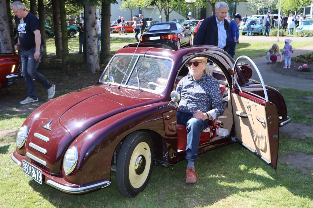 Delbrück: Automobil-Geschichte aus Paderborn rollte nach Boke