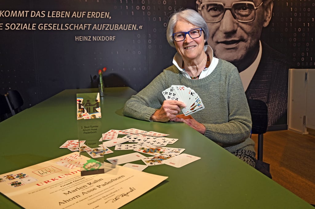 Paderborn: Bei den Ahorn-Assen spielt Heinz Nixdorf in Gedanken mit