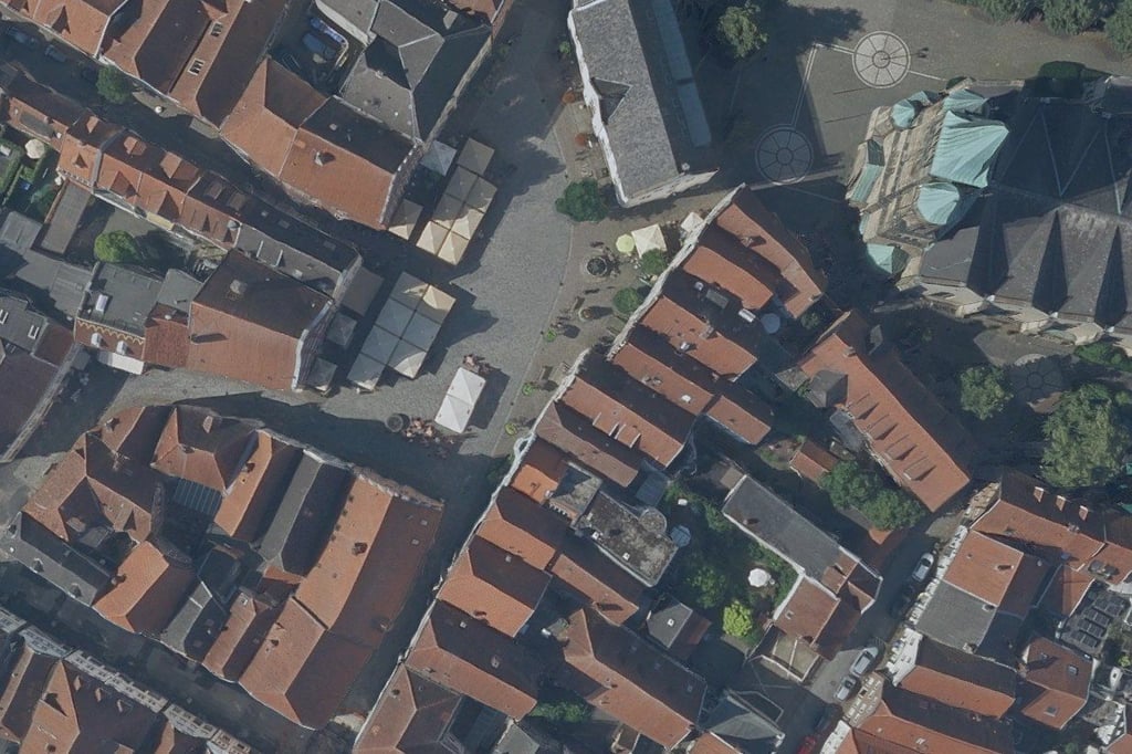 Im Westen essen, im Osten fahren – Warendorfs Marktplatz bleibt wie er ist