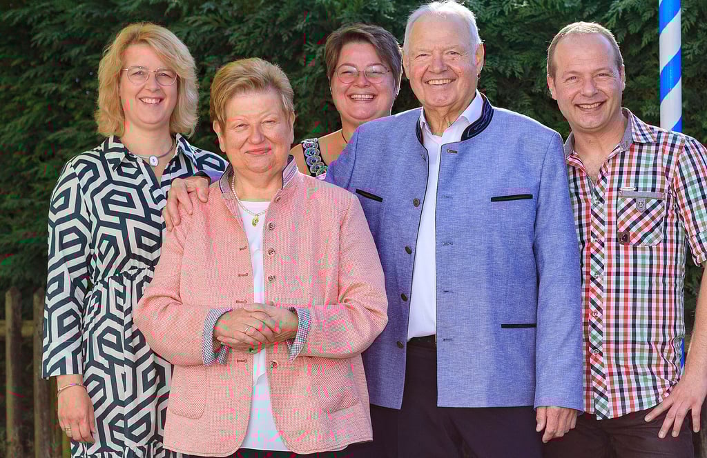 Josef Repp: Mit 75 noch immer am Zapfhahn in Steinheim-Vinsebeck