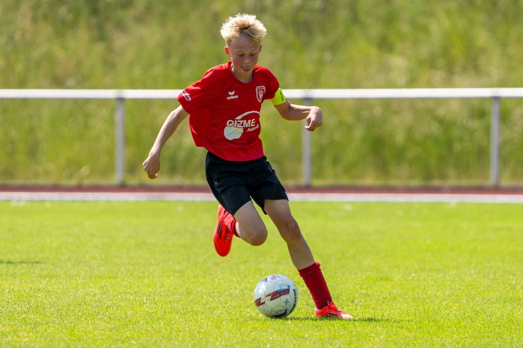 D-Junioren Brakel: David Prange gelingt das Tor des Tages