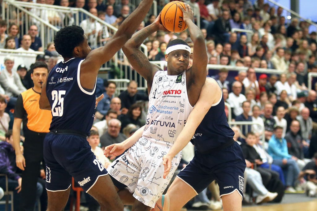 Uni Baskets Münster verlängern Vertrag mit Guard Bo Hodges