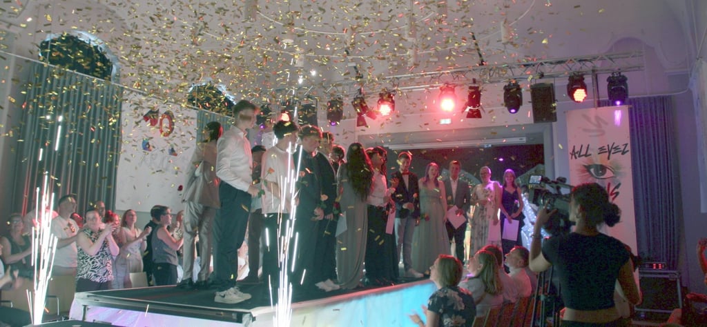 Ein Abschied im Funken- und Konfettiregen