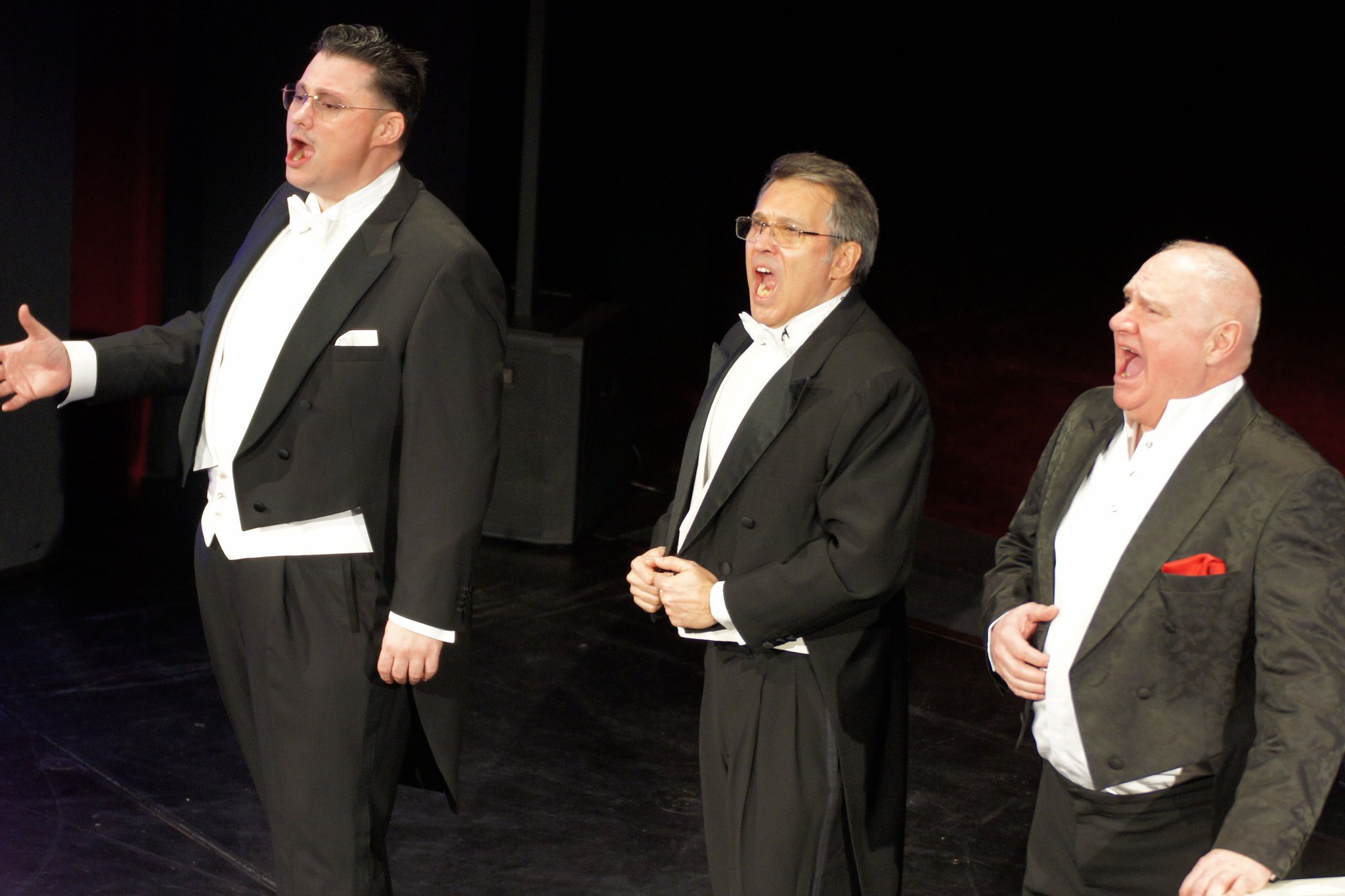 Bad Oeynhausen feiert drei großartige Tenöre