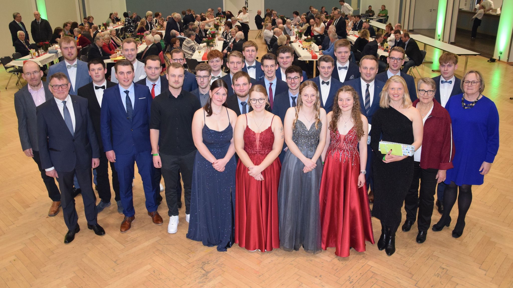 Glanzvoller Start in den Beruf: So lief der Bauernball 2026 in Brakel